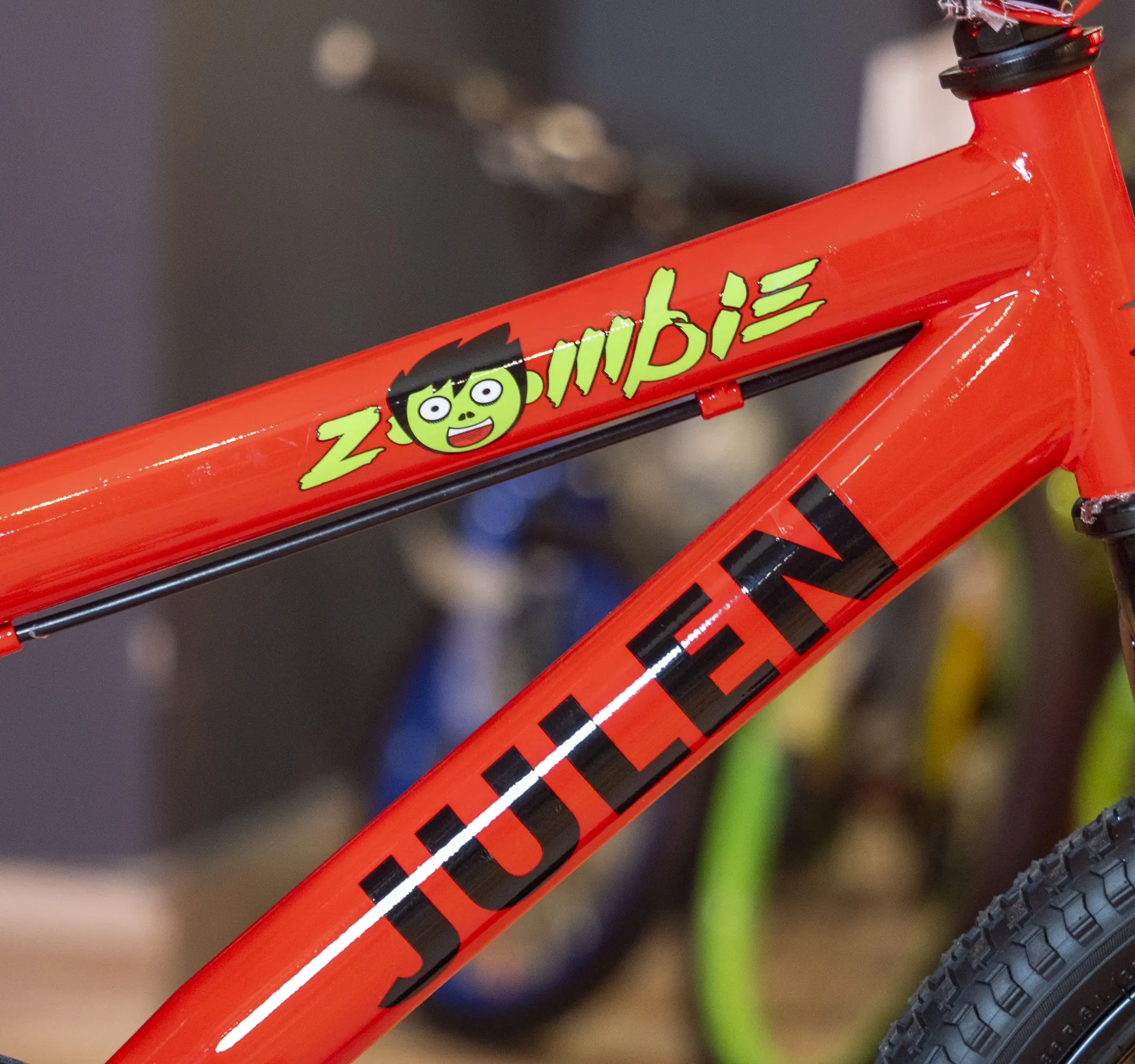 Bic. 16 BMX Julen Zombie Niño (alloy v-brake) Negro/Rojo – SUNRIDE BIKE ...